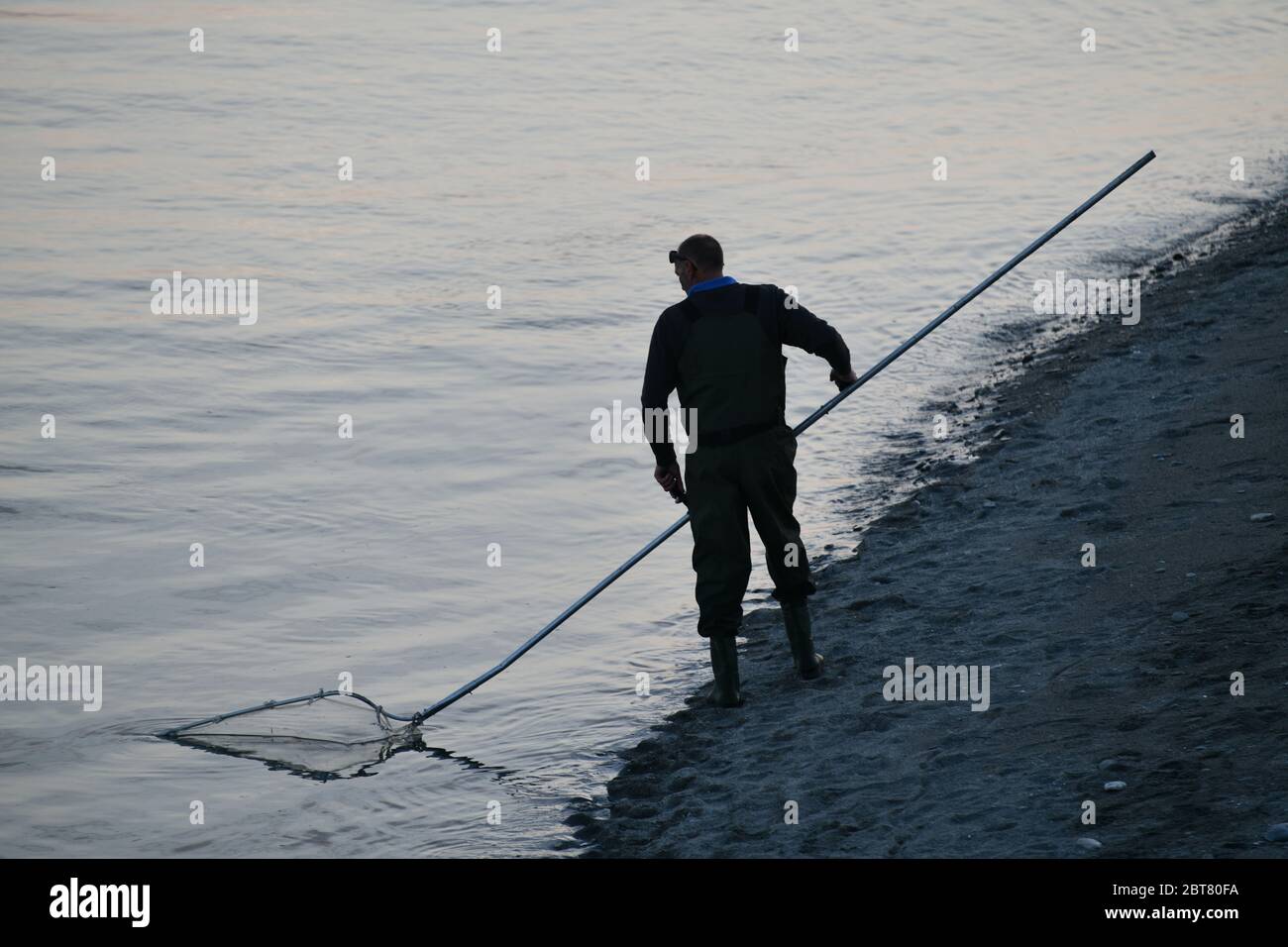 Scooping net hi-res stock photography and images - Alamy