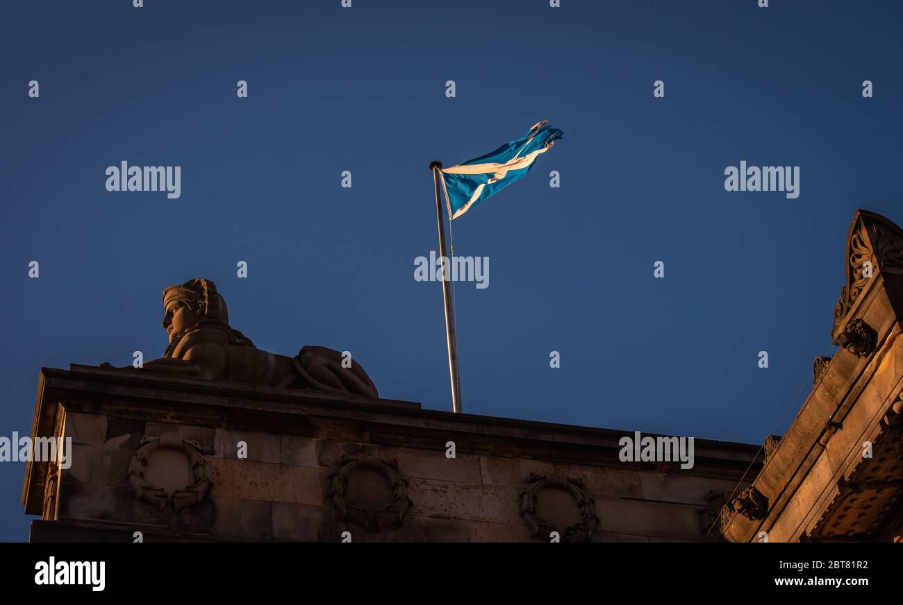 Sphynx on rooftop of National Gallery of Scotland in Edinburgh with ...