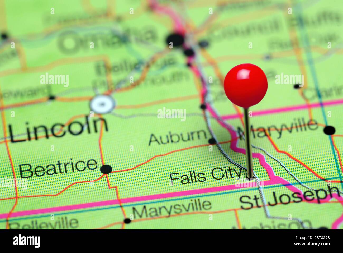Falls City pinned on a map of Nebraska, USA Stock Photo - Alamy