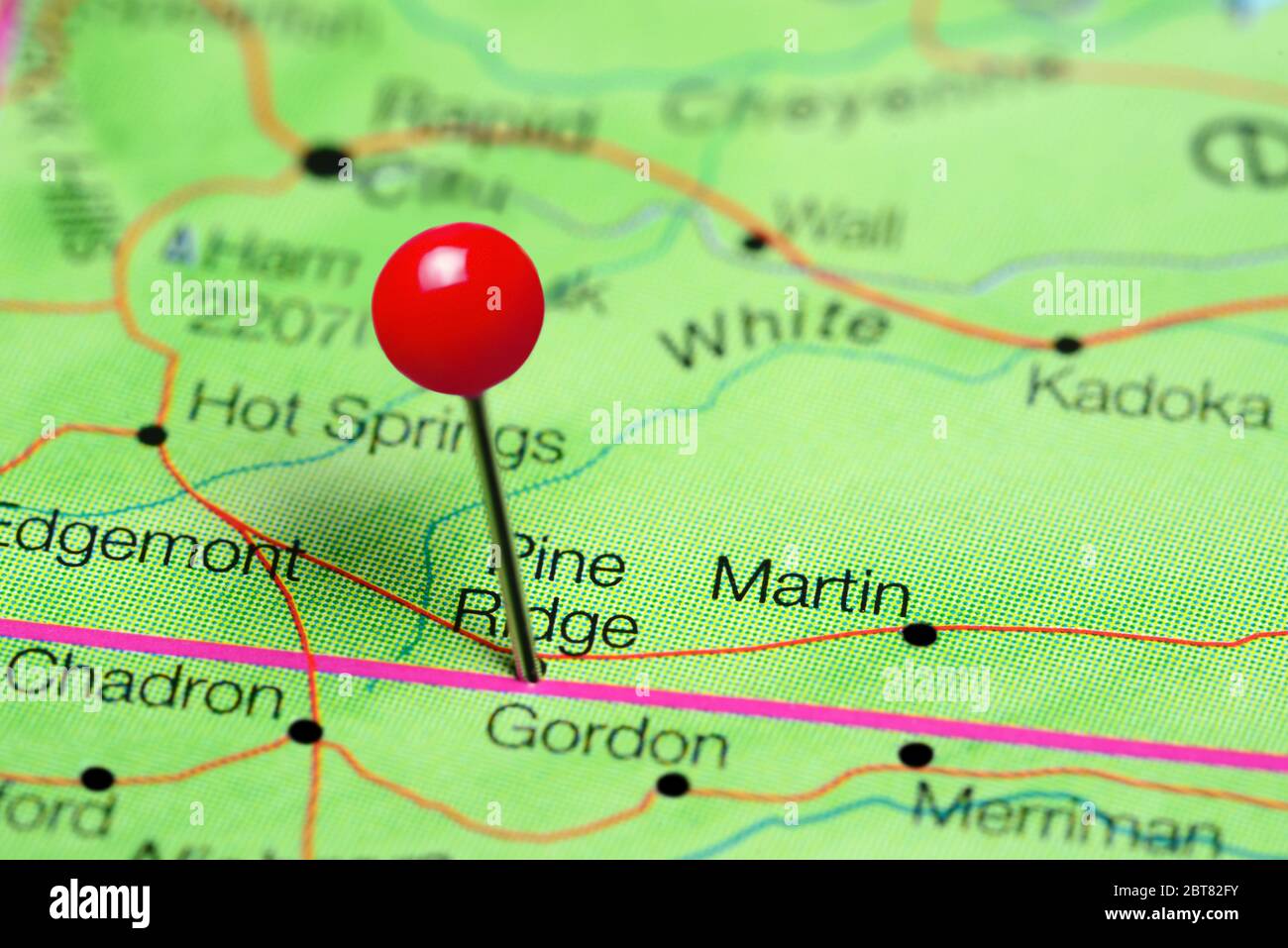 Pine Ridge pinned on a map of South Dakota, USA Stock Photo - Alamy