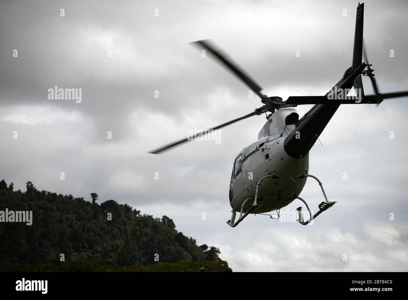 Large helicopters hi-res stock photography and images - Alamy