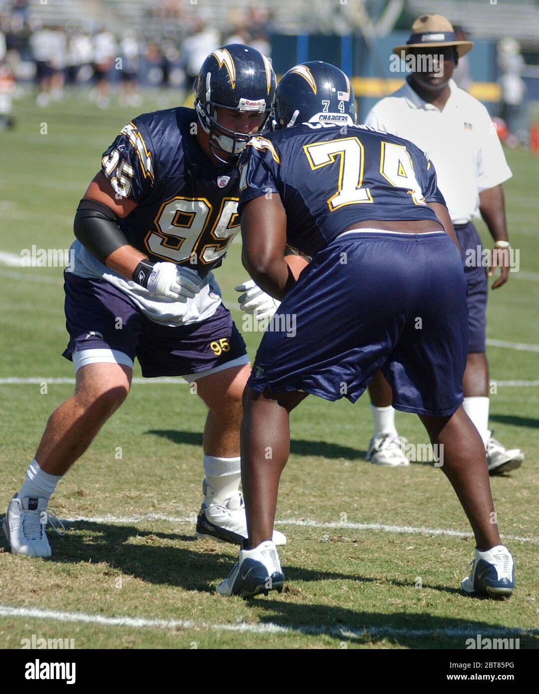 Carson, United States. 04th Aug, 2003. San Diego Chargers defensive ...