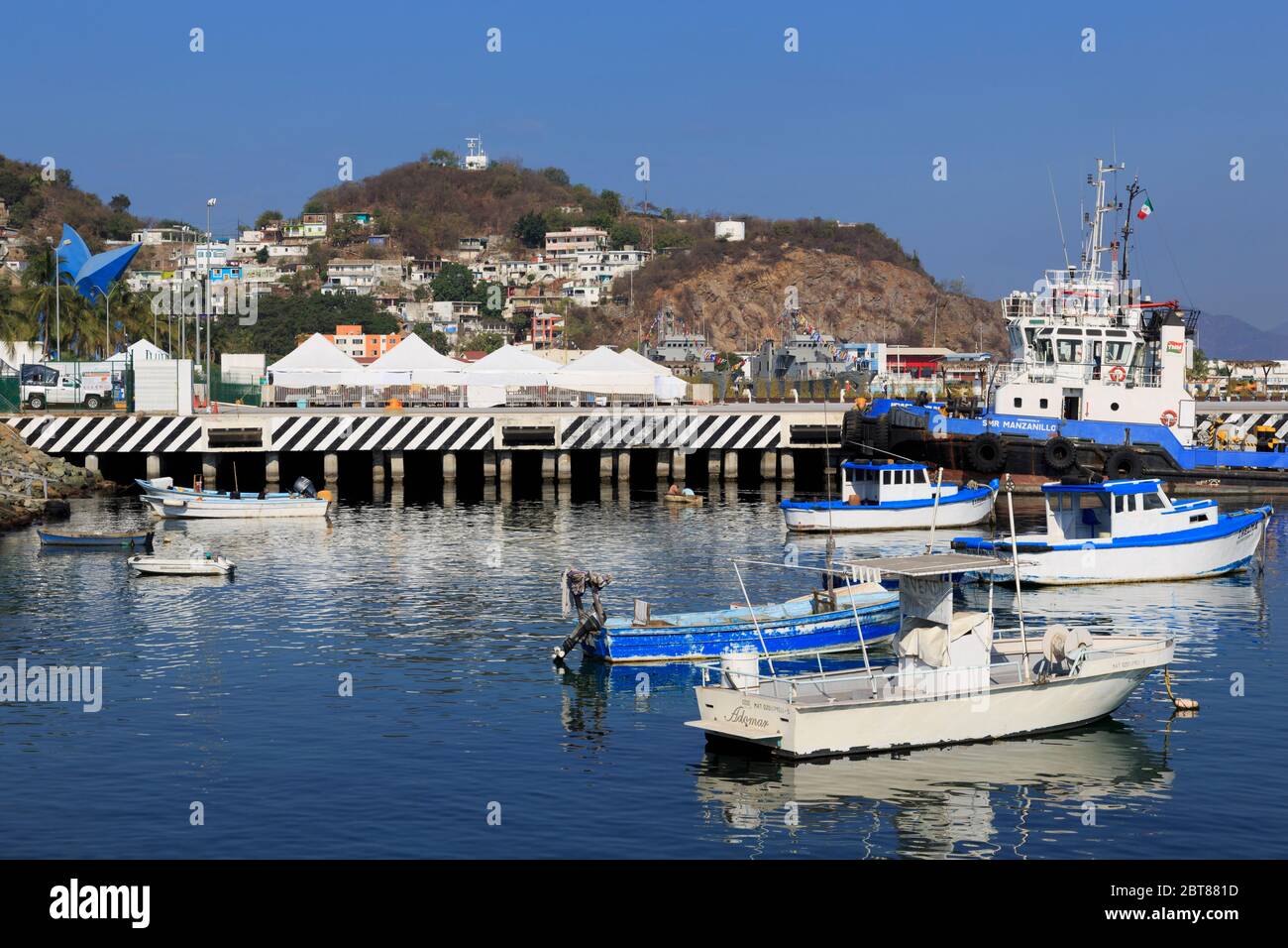 Cruise ship dock, Manzanillo City, Colima State, Mexico Stock Photo - Alamy