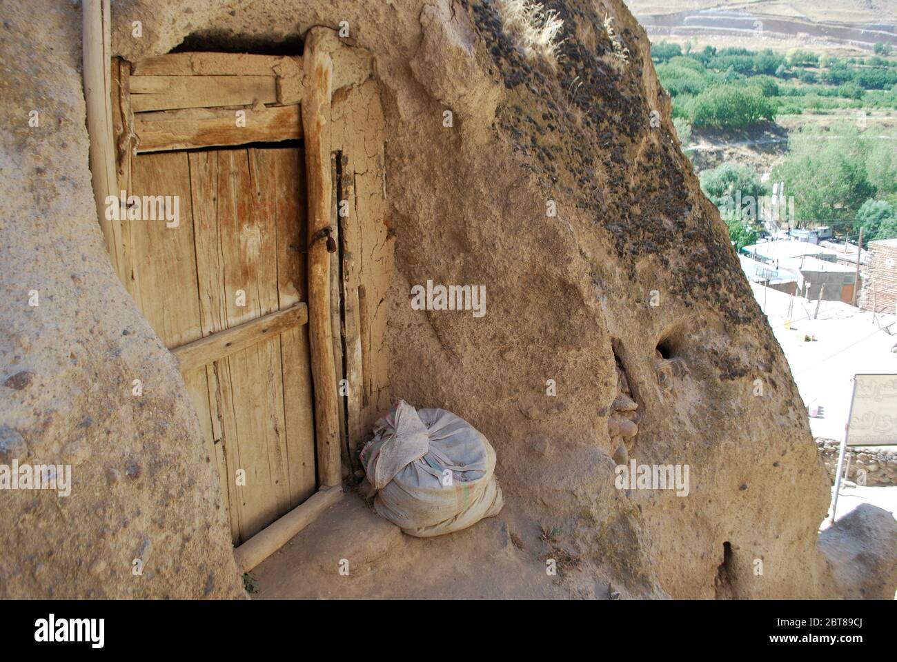 doorway, Kandovan, troglodyte village, nr. Osku, Iran Stock Photo - Alamy