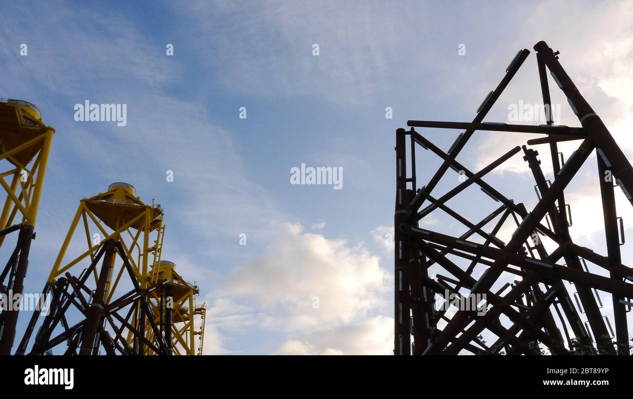 Wind Turbine Support structure fabrication at Smulders, Wallsend, UK ...