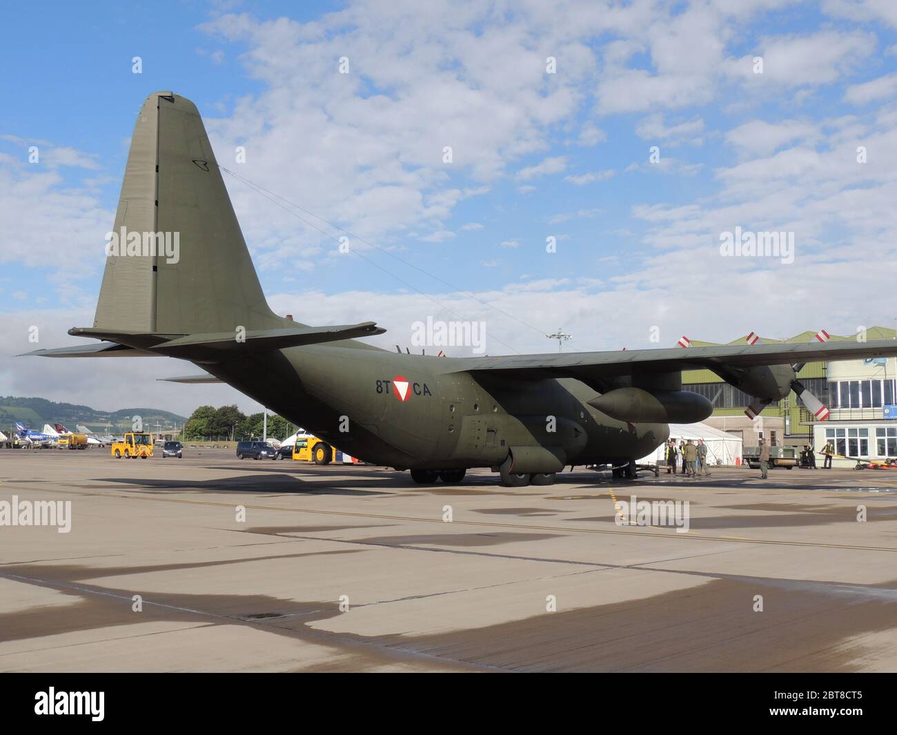 Lockheed c 130k hercules hi-res stock photography and images - Alamy