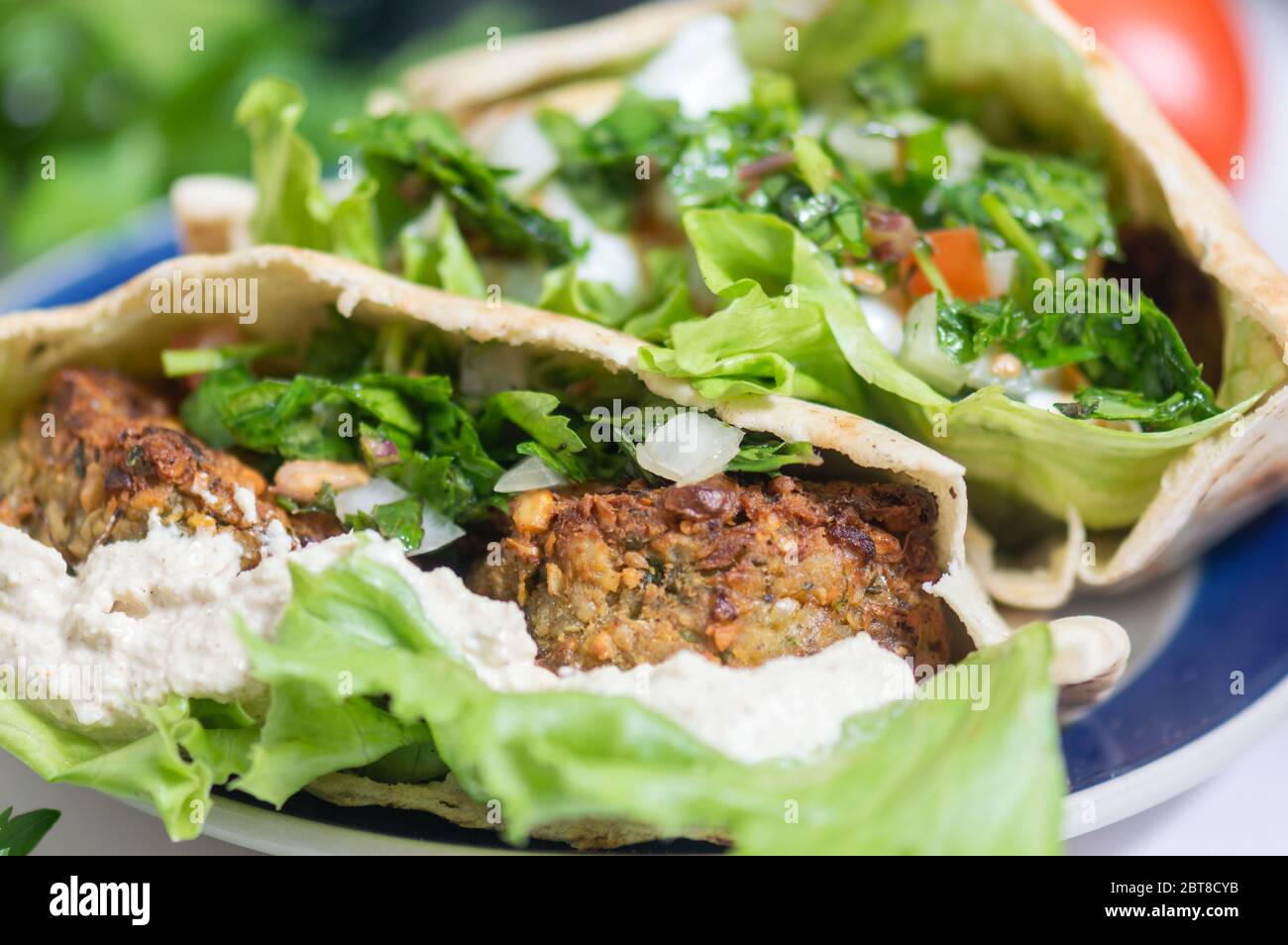Tabouleh falafel hi-res stock photography and images - Alamy