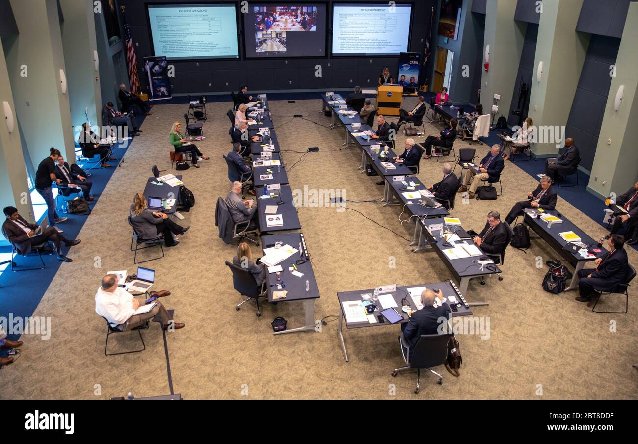 Spaceflight operations center hi-res stock photography and images - Alamy