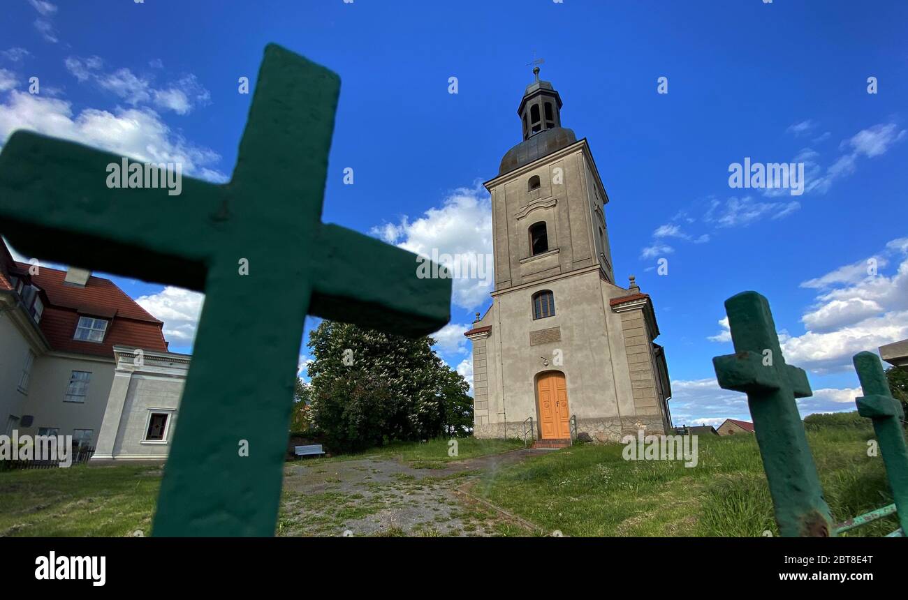 Gollwitz, Germany. 14th May, 2020. The village church in Gollwitz in ...