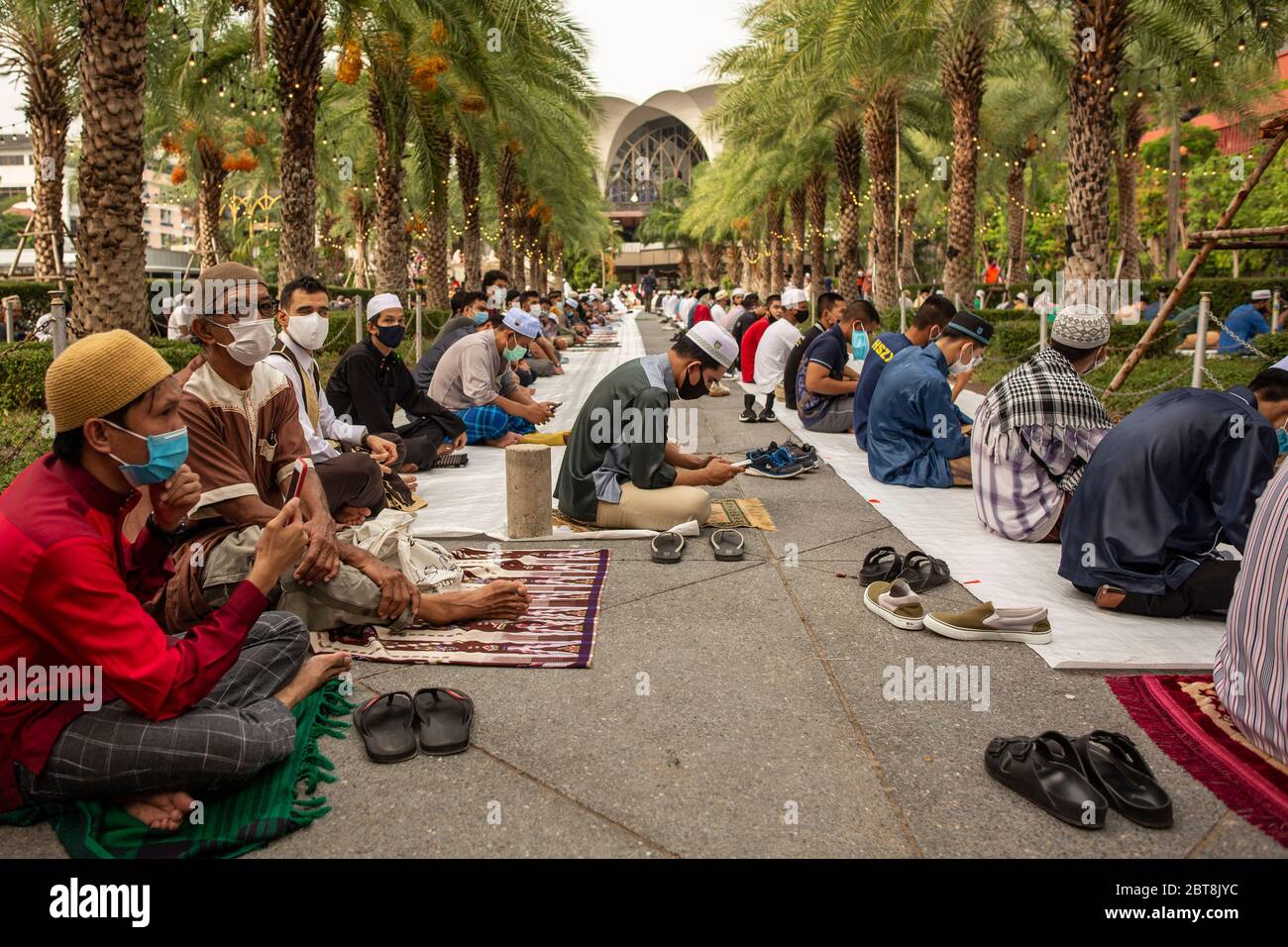 Bangkok, Thailand. 24th May, 2020. Thai Muslims celebrate Eid al-Fitr ...