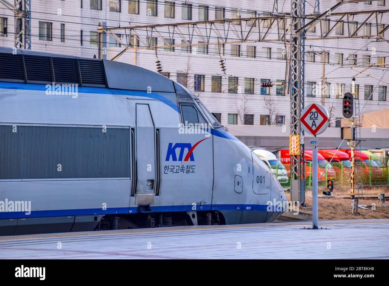 Seoul,South Korea 1/12/2020 High speed bullet trains (KTX) stop at the Yongsan station in Seoul ...