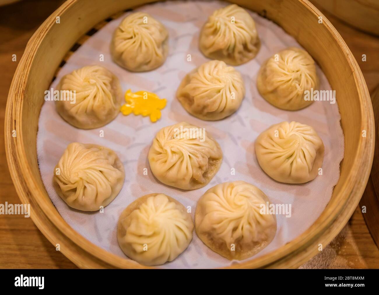 Traditional shanghainese cuisine hi-res stock photography and images ...
