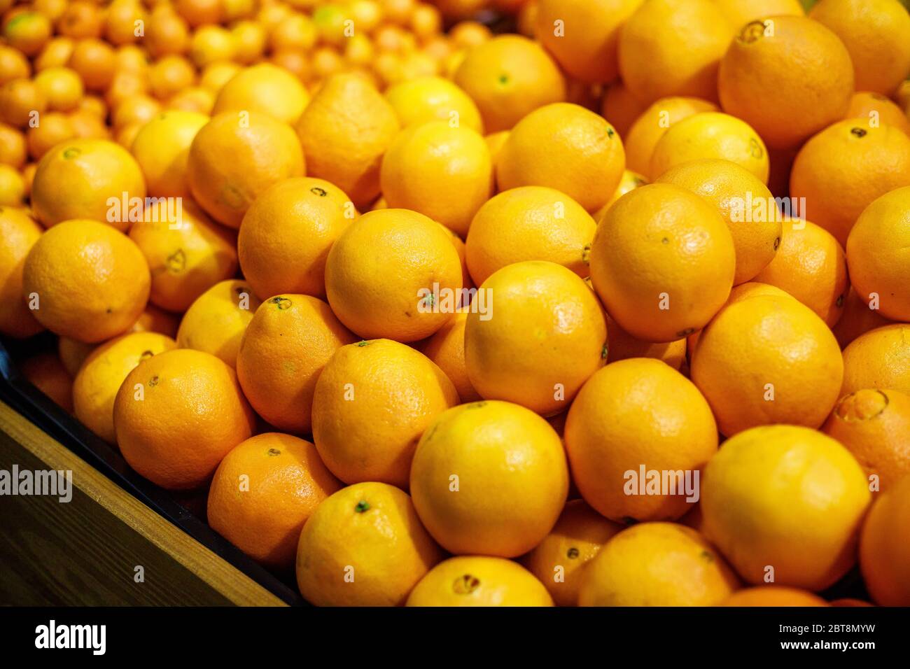 fruit citrus oranges in the store Stock Photo - Alamy