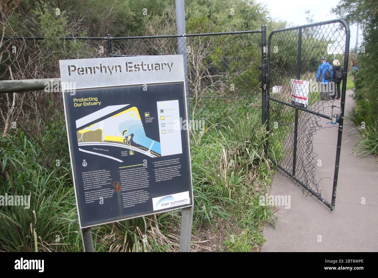 Penrhyn estuary hi-res stock photography and images - Alamy