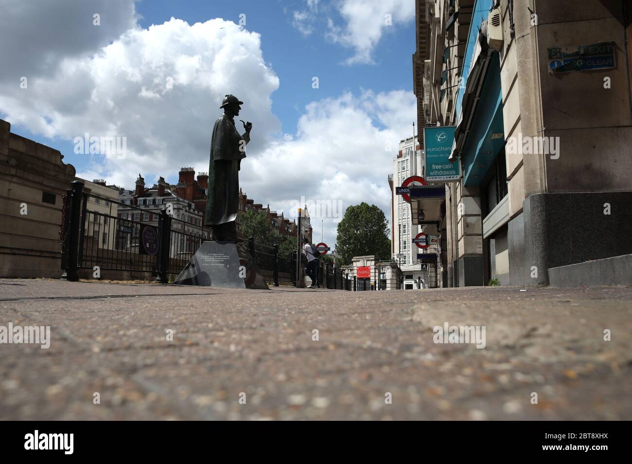 Sherlock holmes train hi-res stock photography and images - Alamy