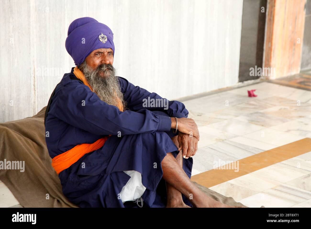 Portrait of a Sikh man, Portrait of Indian Sikh man in turban with ...