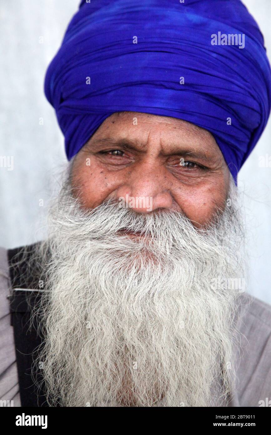 Portrait of a Sikh man, Portrait of Indian Sikh man in turban with ...