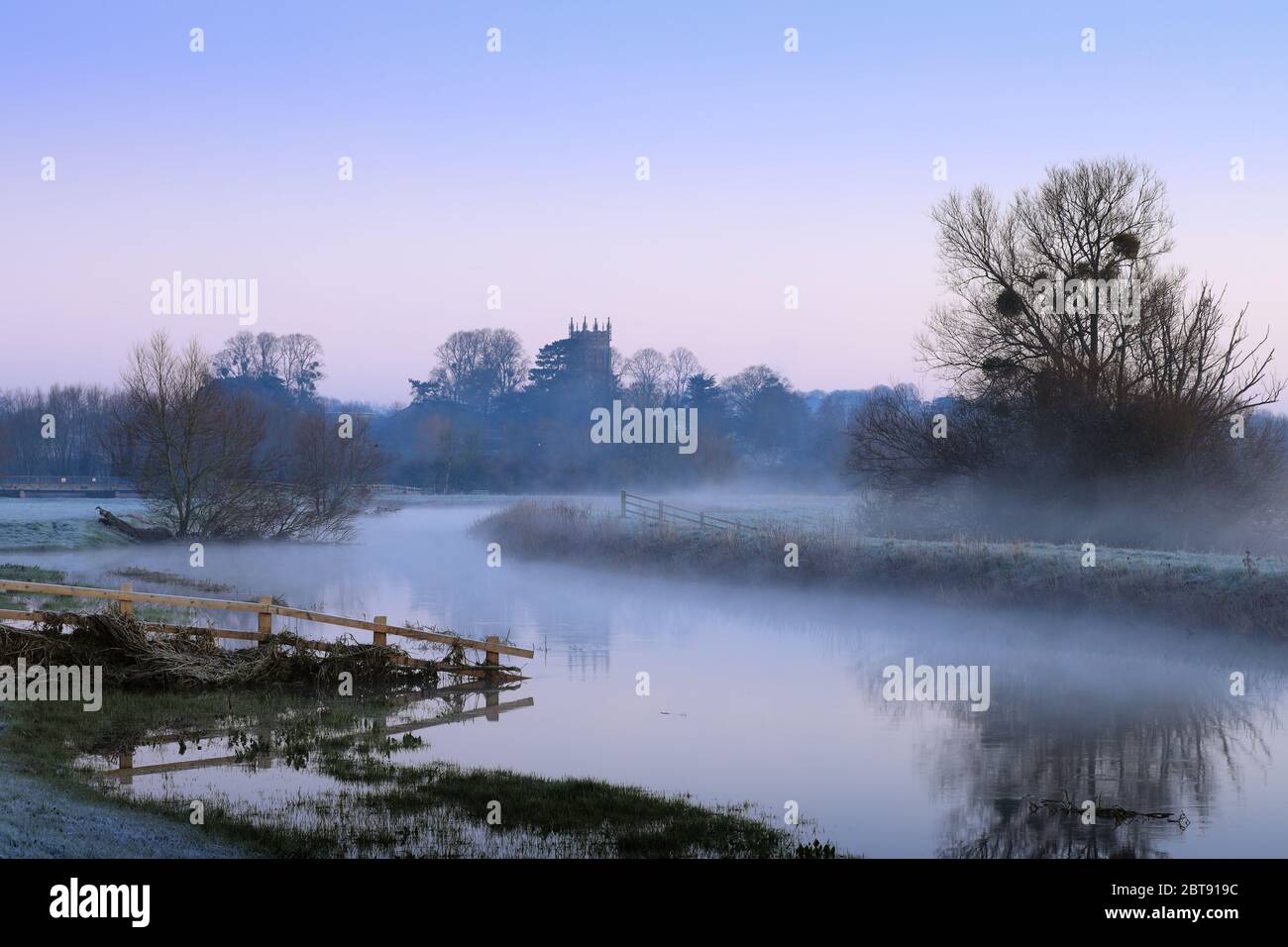 Flooding of river parrot at Langport Stock Photo - Alamy
