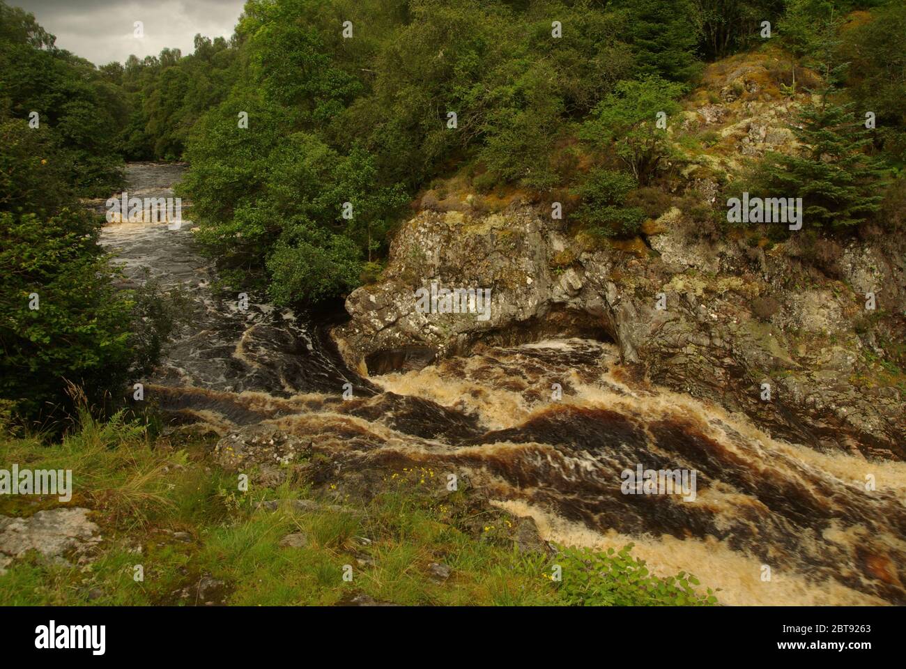 Scotland river hike hi-res stock photography and images - Alamy