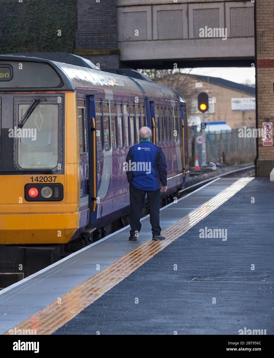 Northern rail employee hi-res stock photography and images - Alamy
