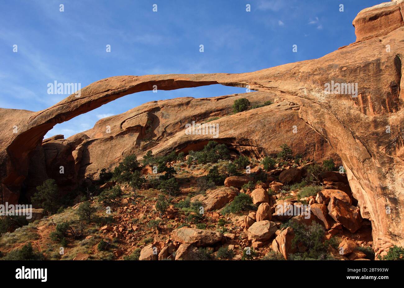Arch natural bridge hi-res stock photography and images - Alamy