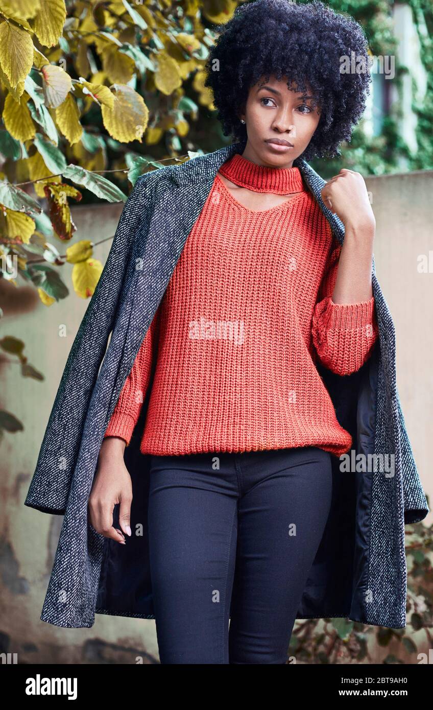 Small girl posing model in hi-res stock photography and images - Alamy