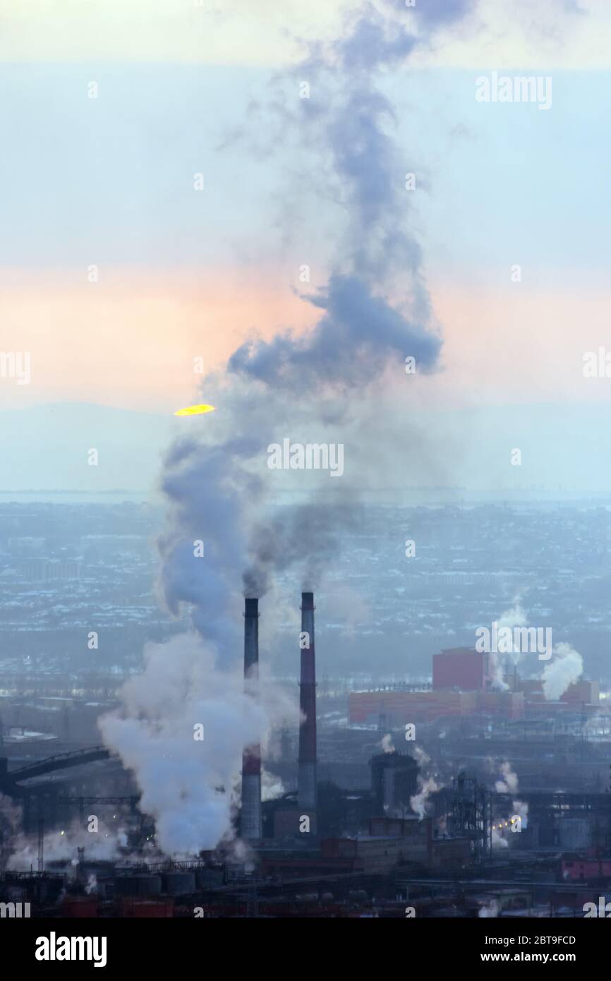 Air pollution russia hi-res stock photography and images - Alamy