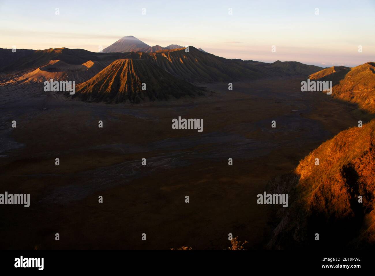 Sunrise on top of Mount Bromo, East Java, Indonesia Stock Photo - Alamy