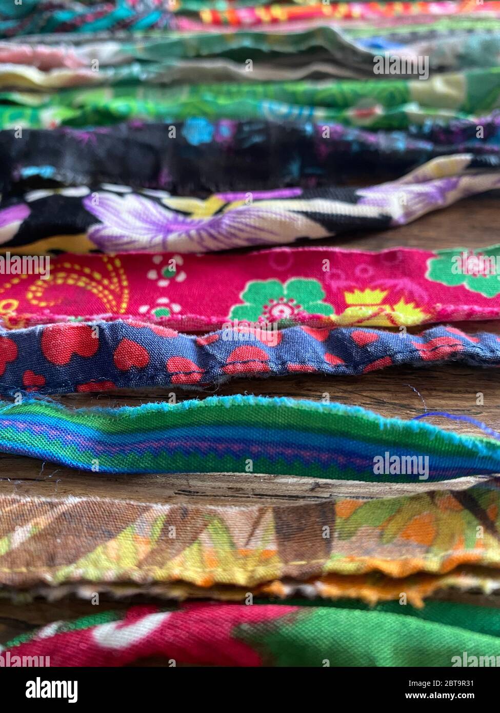 Patch of torn cloth hi-res stock photography and images - Alamy