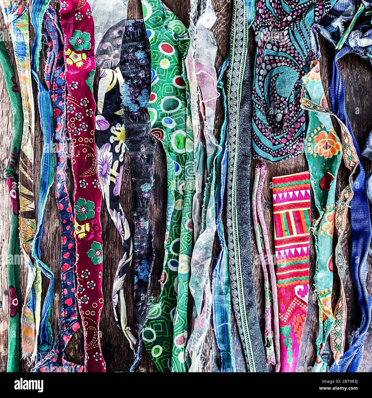 Patch of torn cloth hi-res stock photography and images - Alamy