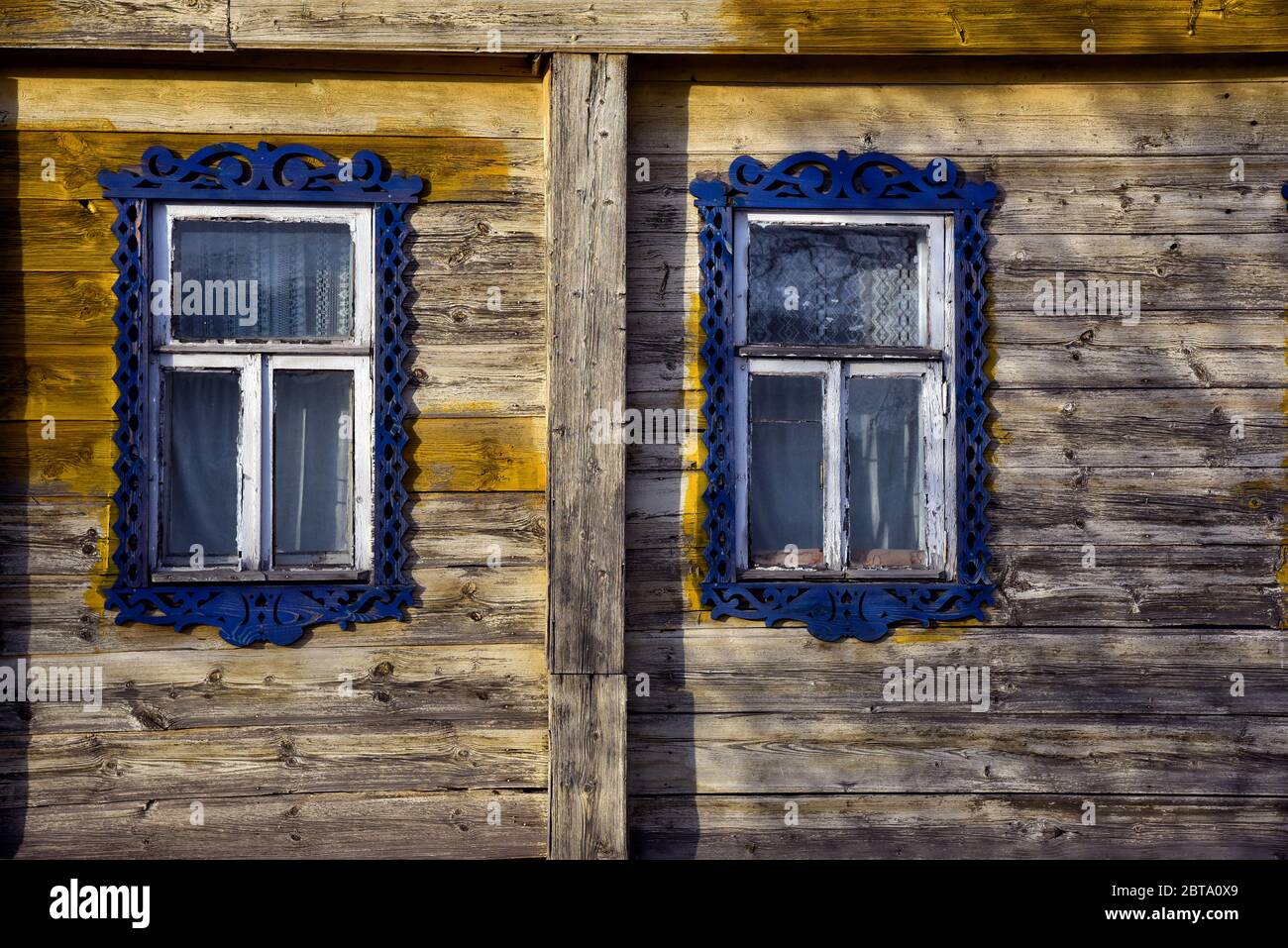 Siberian style home. Izba in Suzdal. Izba is a traditional Russian ...