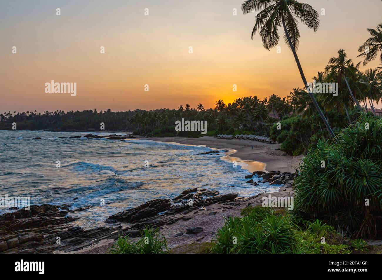 Calm bay of bengal hi-res stock photography and images - Alamy