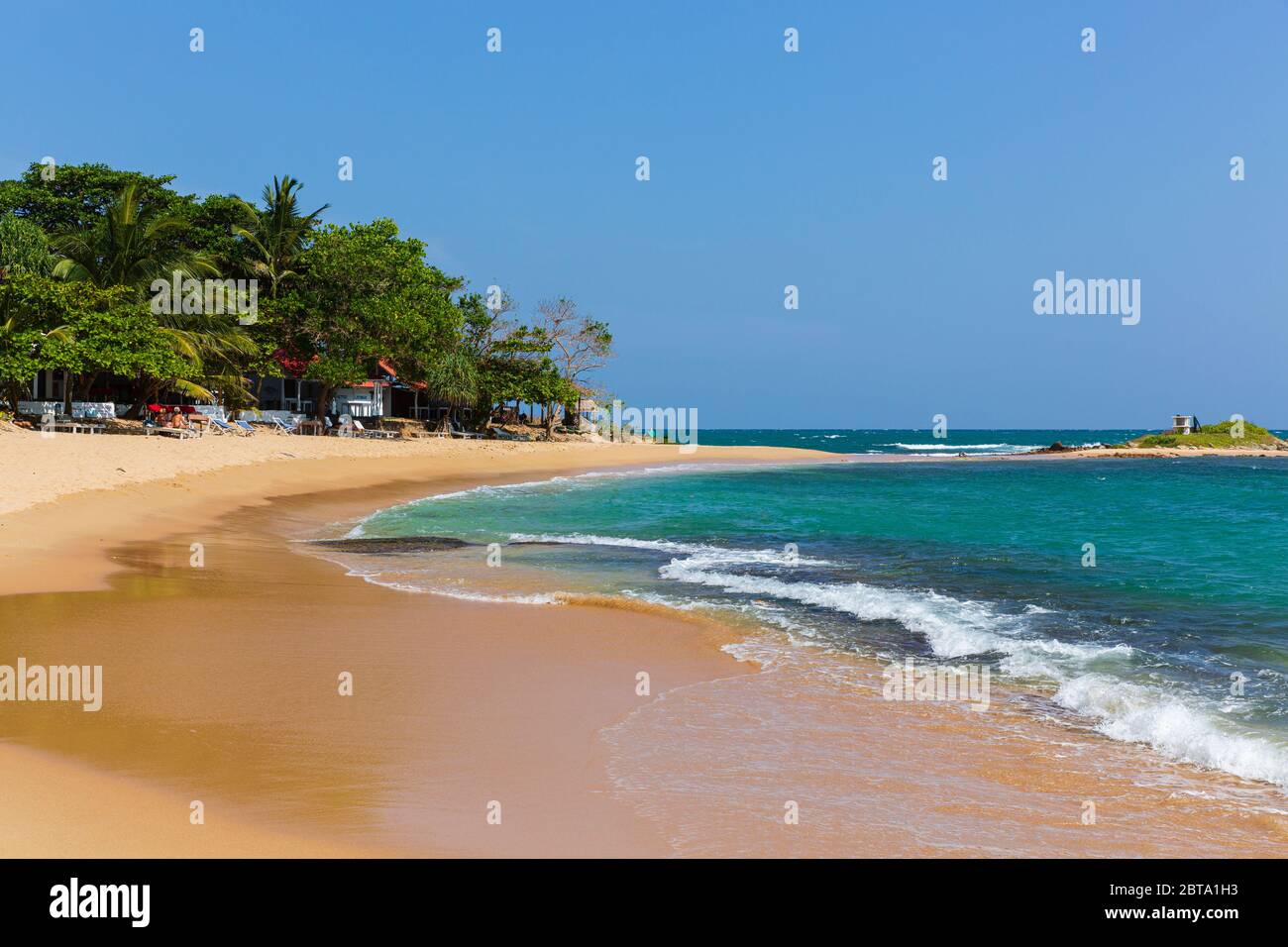 The unspoilt surroundings of Tangale beach, jungle and some hotels ...