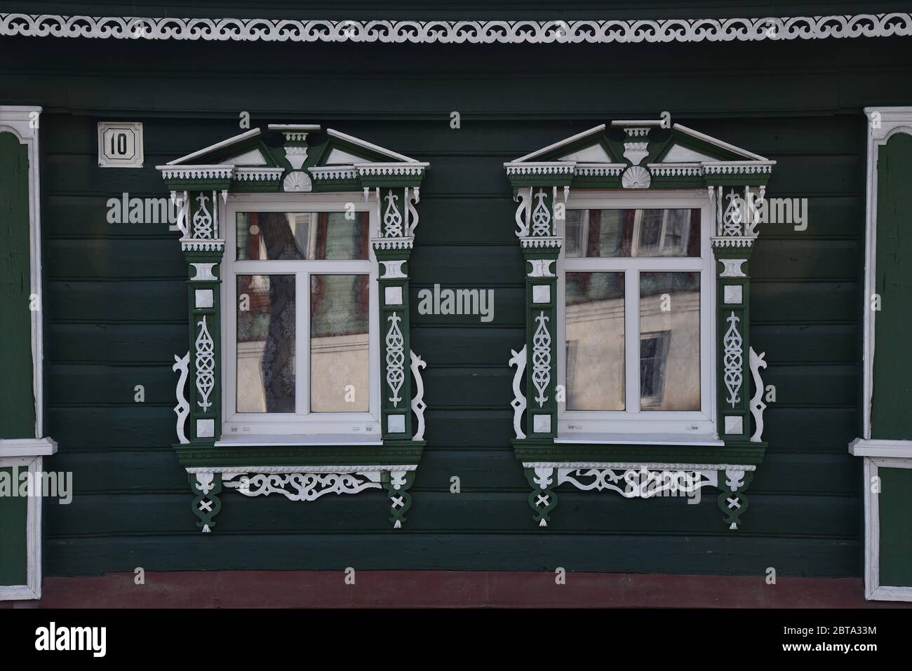 Siberian architecture hi-res stock photography and images - Alamy