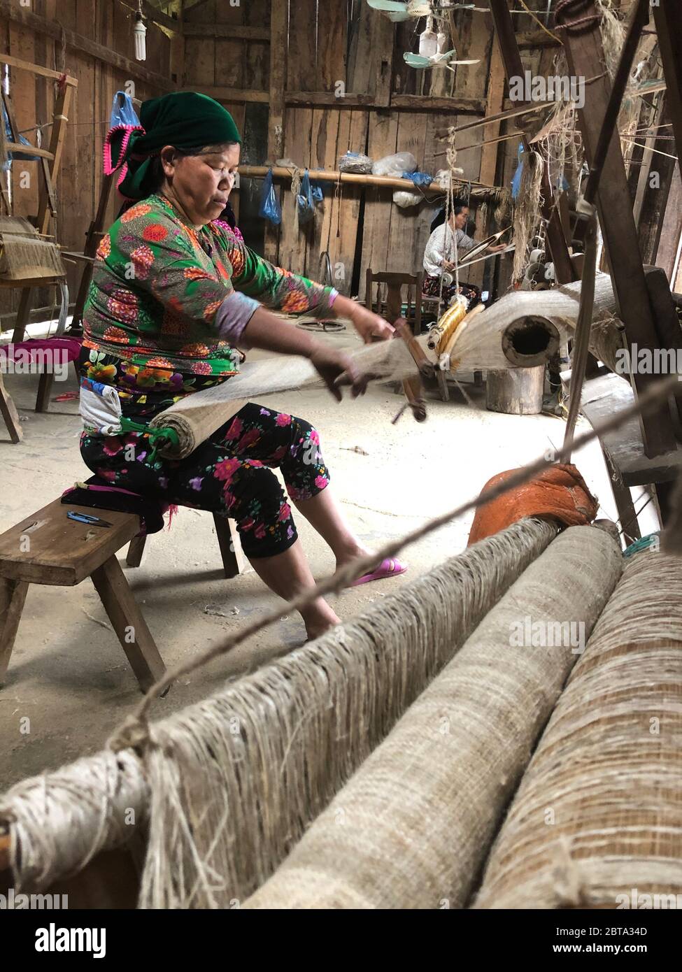 Lin lung hi-res stock photography and images - Alamy