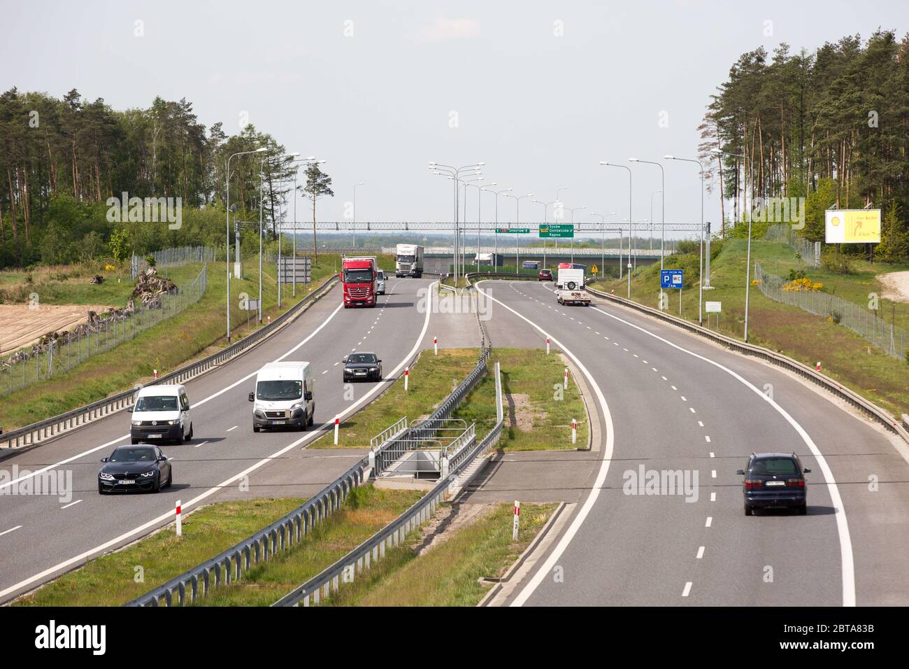 Major expressway hi-res stock photography and images - Alamy