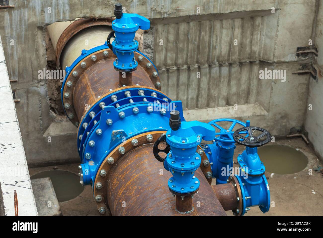 Underground water pipes hi-res stock photography and images - Alamy