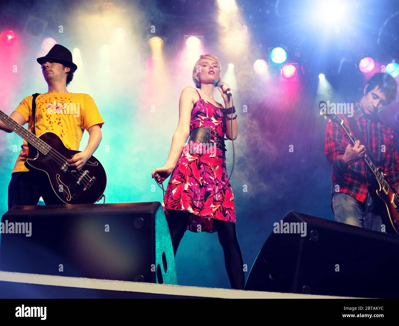 Female rockstar hi-res stock photography and images - Alamy