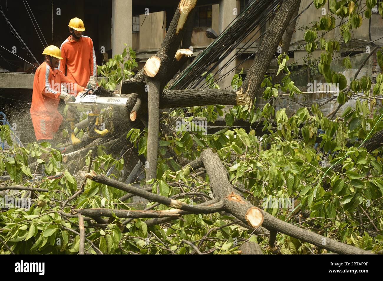 Cyclone amphan hi-res stock photography and images - Alamy
