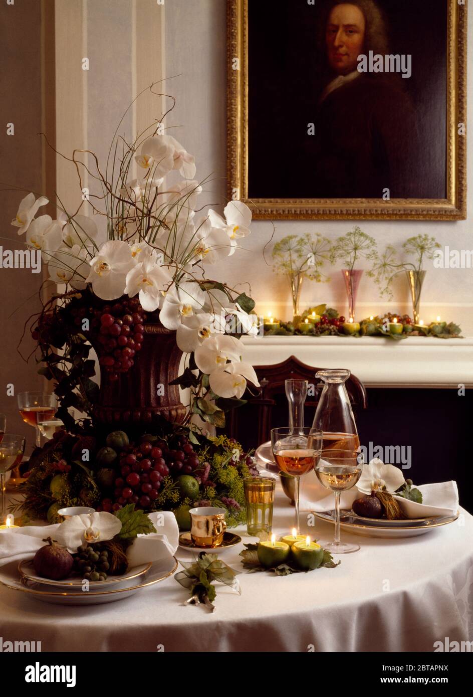 Christmas orchids hi-res stock photography and images - Alamy