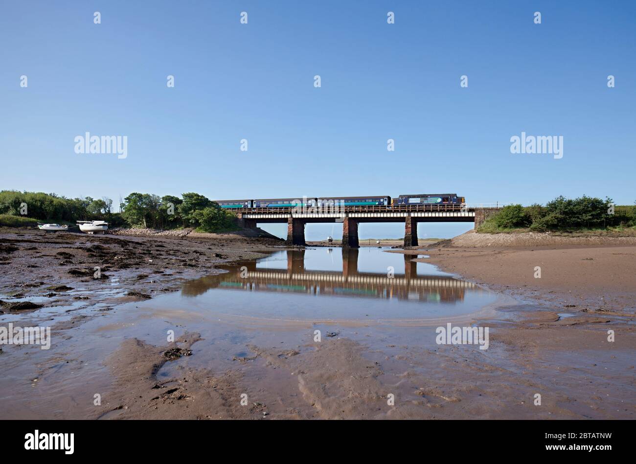 Direct Rail Services class 37 diesel locomotive 37409 crossing the ...