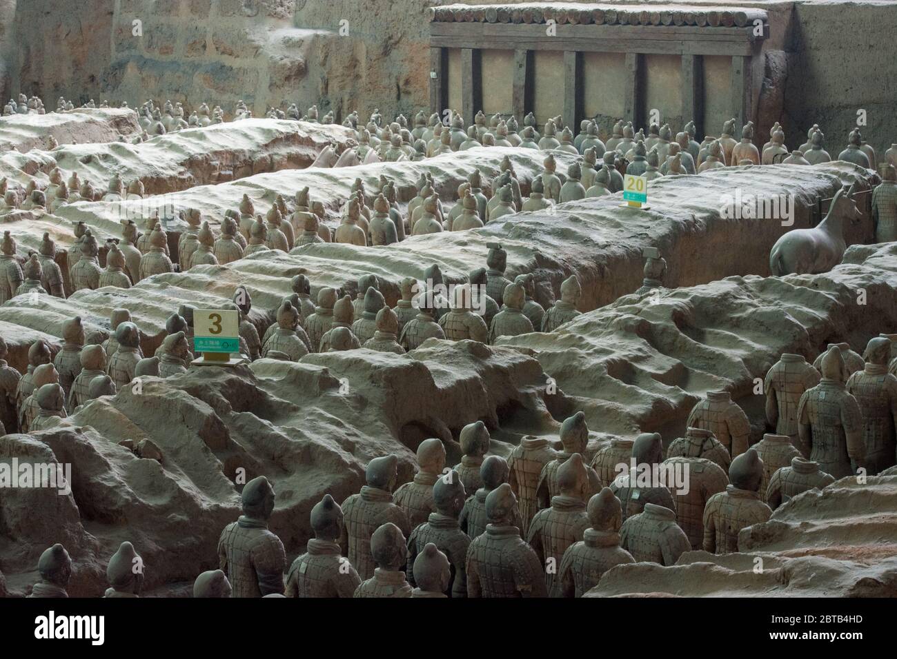 Qin shi huang burial hi-res stock photography and images - Alamy