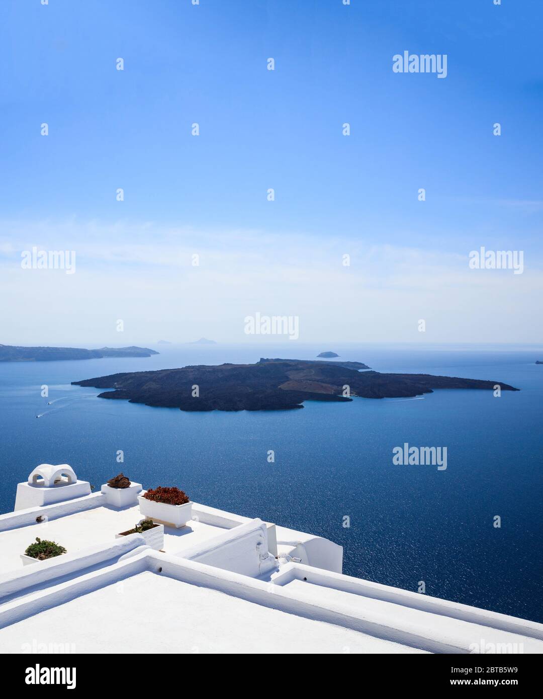 Greek island architecture greek island photo hi-res stock photography ...
