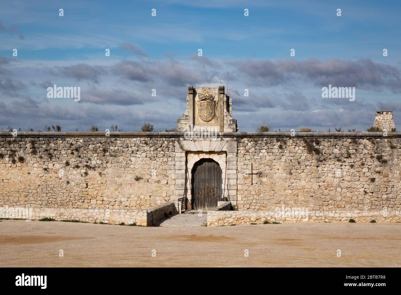 Castillo de los condes de chinchon hi-res stock photography and images ...
