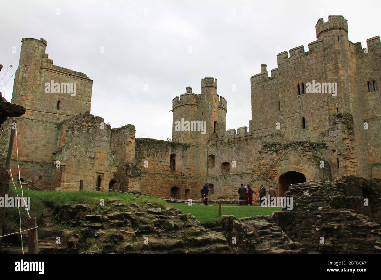 Interior of bodiam castle hi-res stock photography and images - Alamy