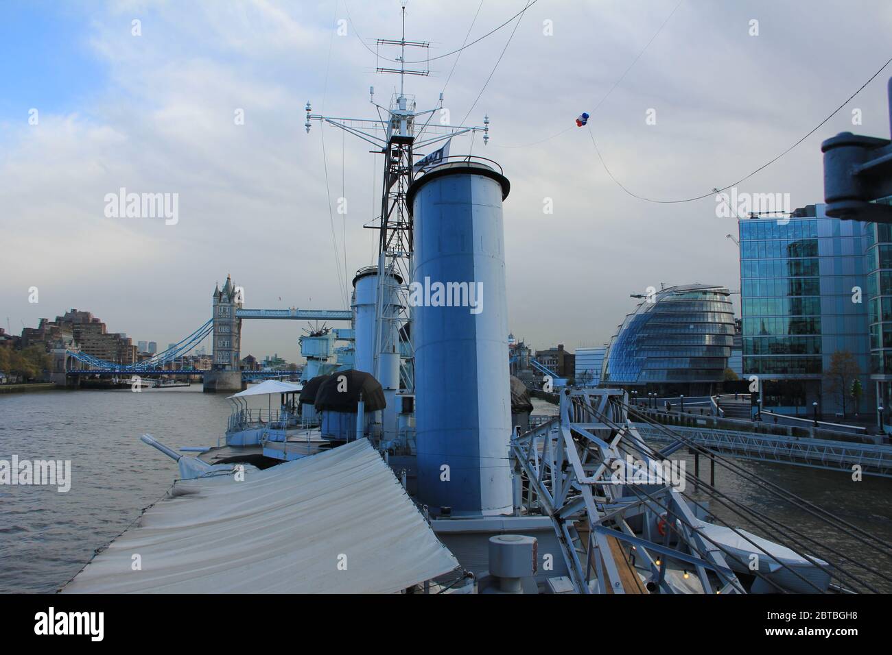 HMS Belfast. Second World War Royal Navy warship Stock Photo - Alamy