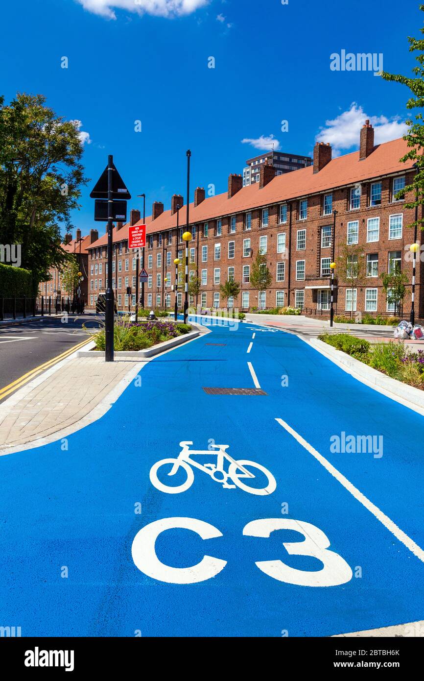 Superhighway hi-res stock photography and images - Alamy