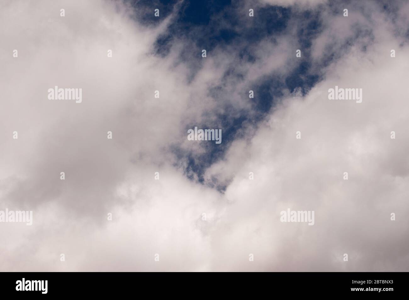 Changing clouds hi-res stock photography and images - Alamy
