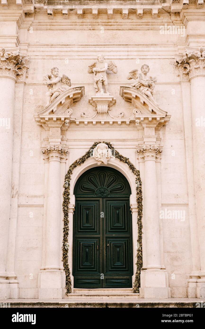 Vlah church hi-res stock photography and images - Alamy