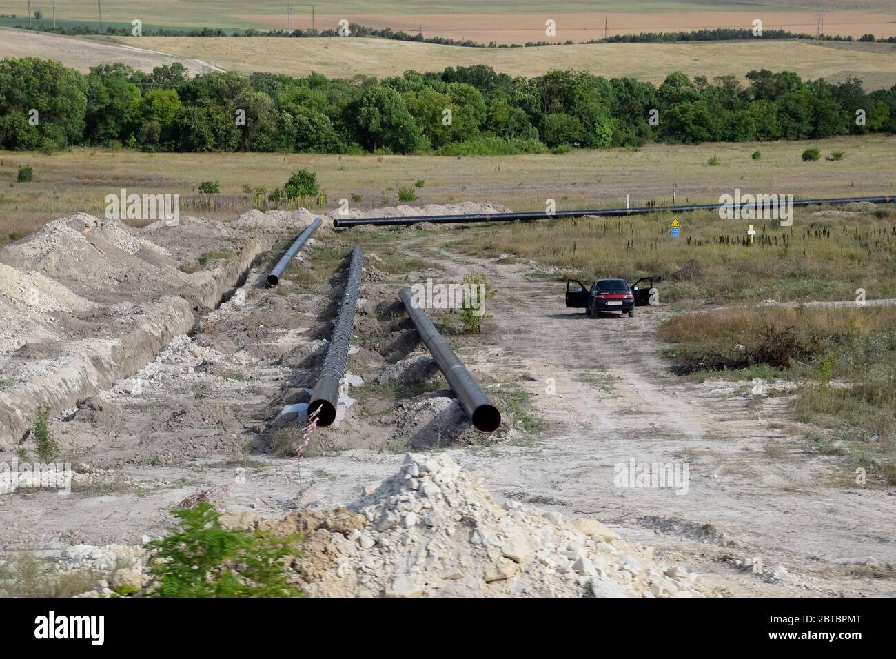Construction of the pipeline. a Underground gas pipeline, pipeline ...
